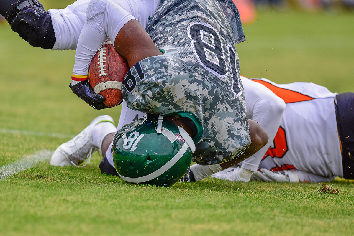 How Football Raises the Risk for Brain Injury | NIH News in Health